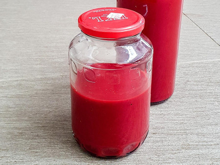 Ketelitian proses pembuatan wain merah Foochow: Usaha membuat wain ...